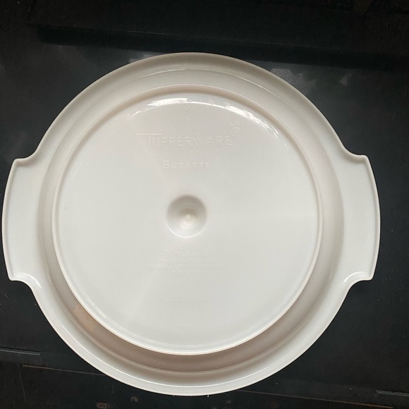 Tupperware | Dining | Tupperware Suzette 3 Section Serving Dish W Lid ...